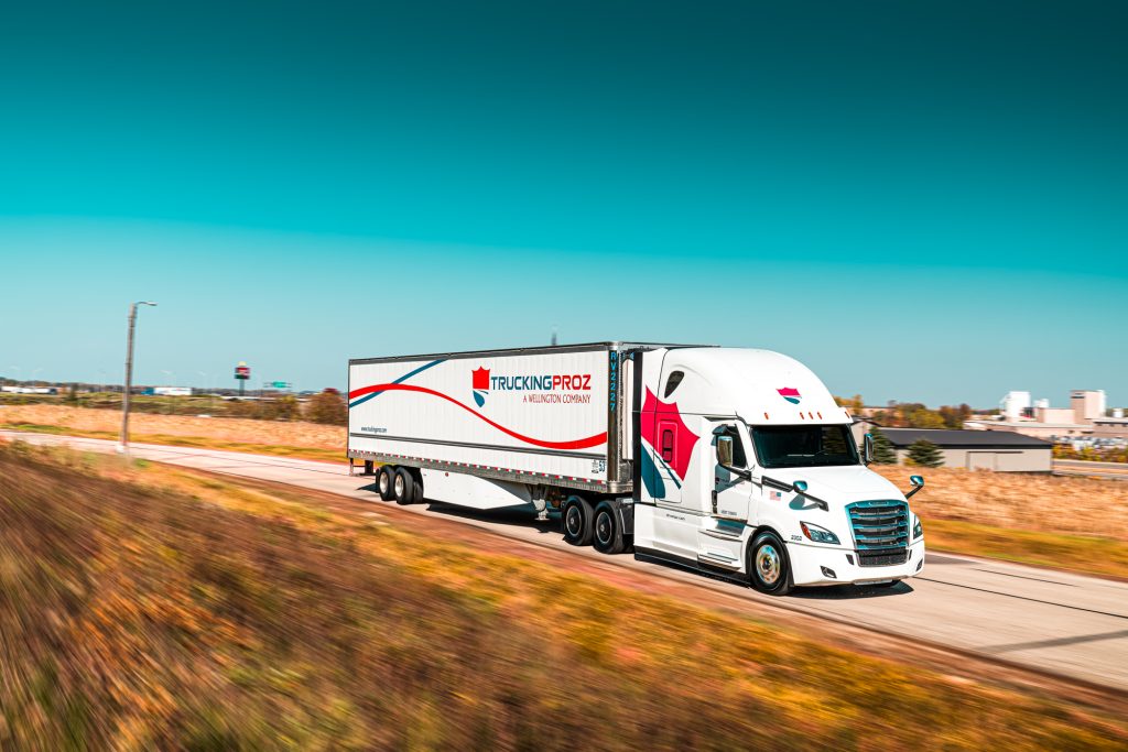 Trucking Proz – Dynamic Photowerks